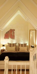 El Hotel Más Pequeño del Mundo » El Eh'häusl y su Leyenda