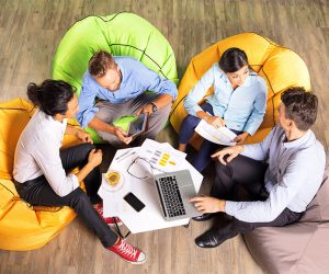 Focus Group » Qué es, Características, Tipos y Ejemplos