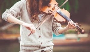 Instrumentos Musicales de Cuerda » Tipos y Ejemplos