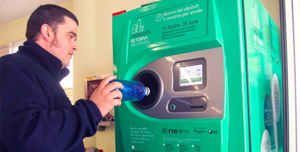 Sistema de retorno de envases aplicado en el Reino Unido | Cinco Noticias